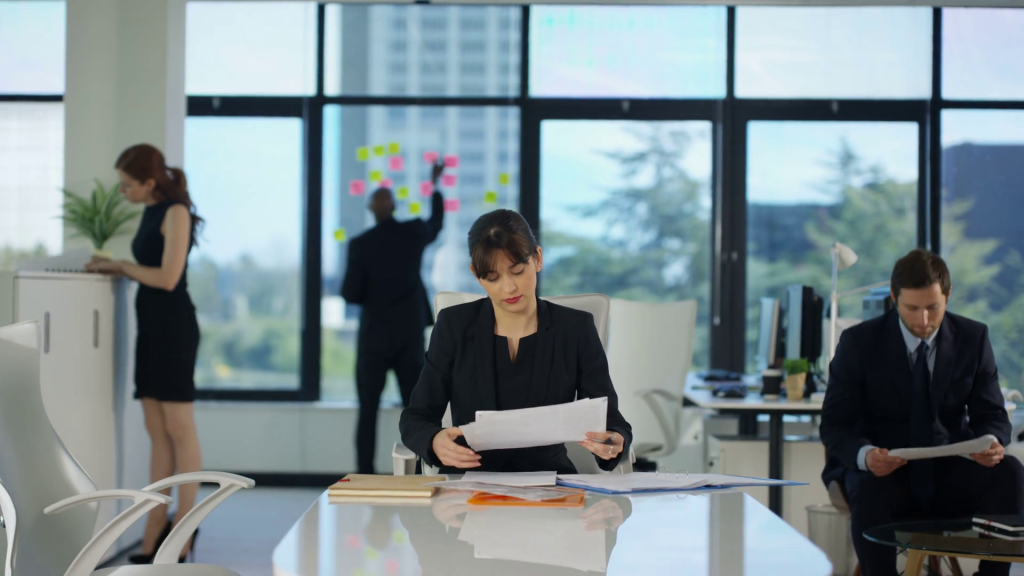 4k-happy-female-business-manager-talking-to-employee-in-corporate-city ...